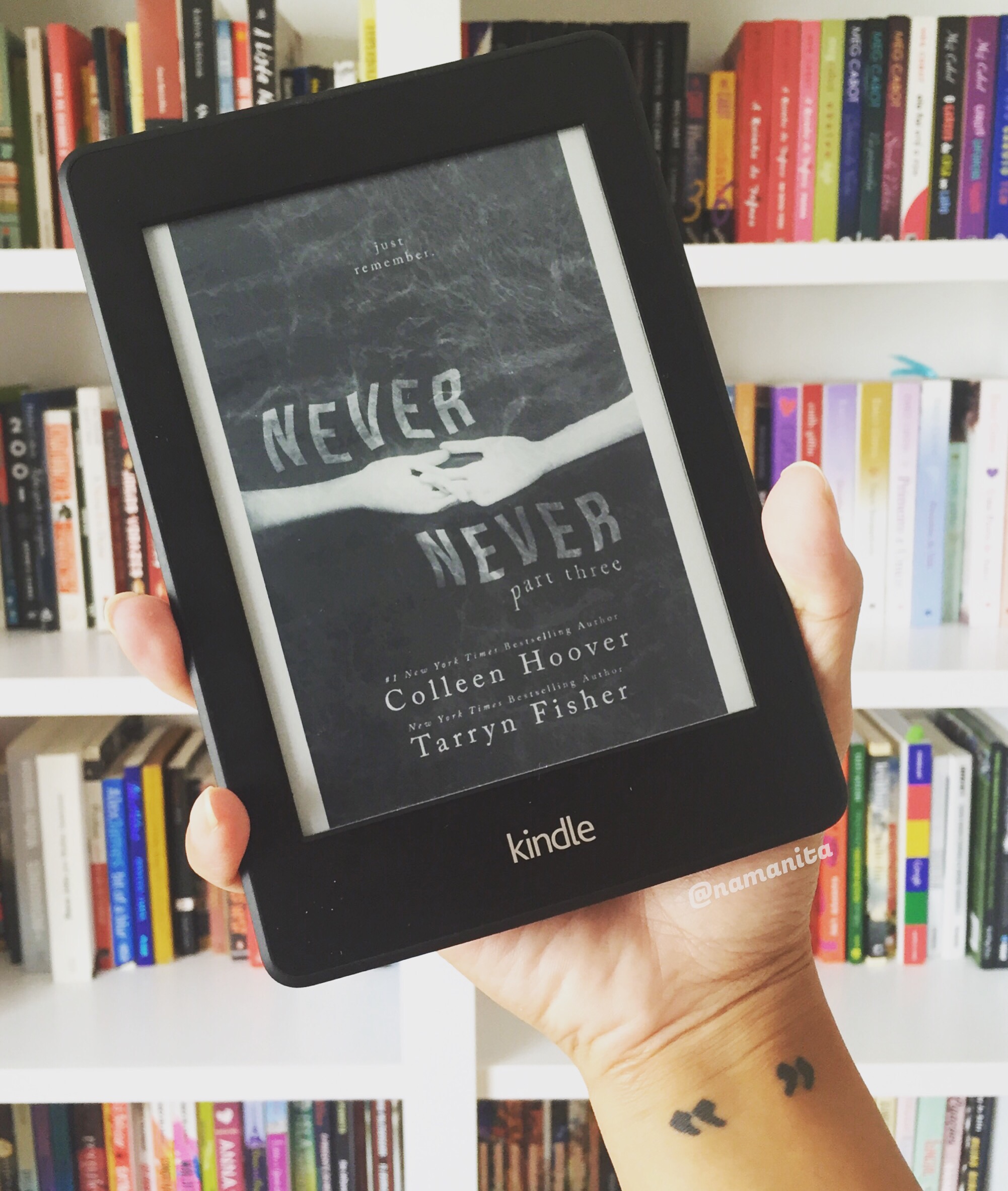 Never Never: Part Three – Colleen Hoover e Tarryn Fisher – Namanita